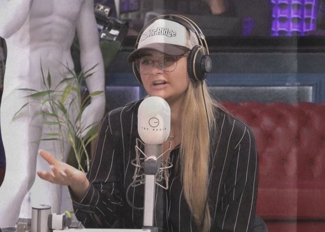 Çudit Neda Balluku: "E pyeta burrin nëse më ka tradhtuar dhe..." - Showbiz